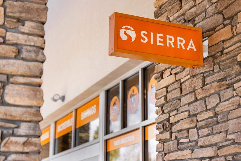 Sierra outdoor store in Sacramento CA: Location, hours & sales ...