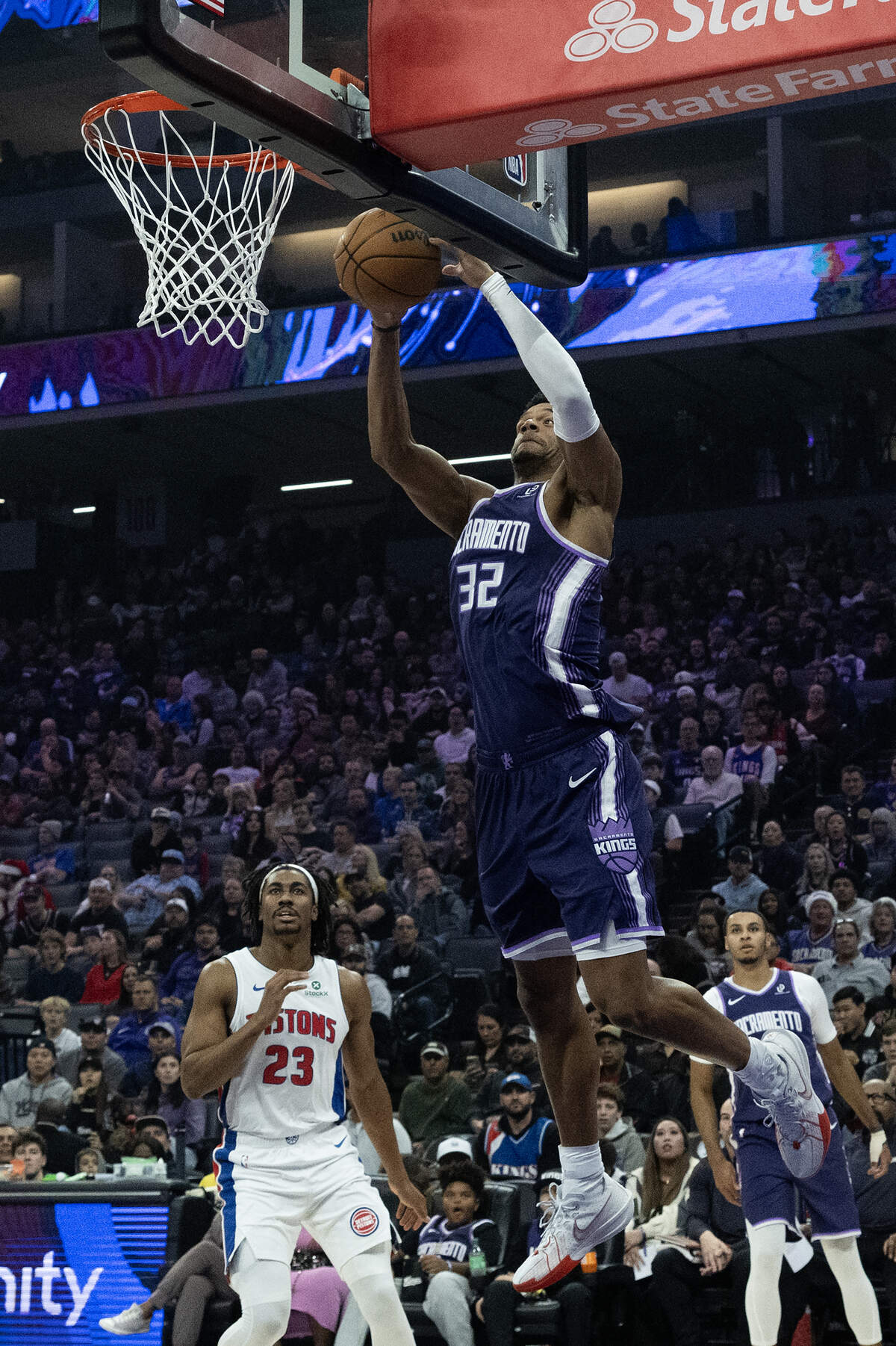 Undrafted rookie Dylan Cardwell energizes Sacramento Kings | Sacramento Bee