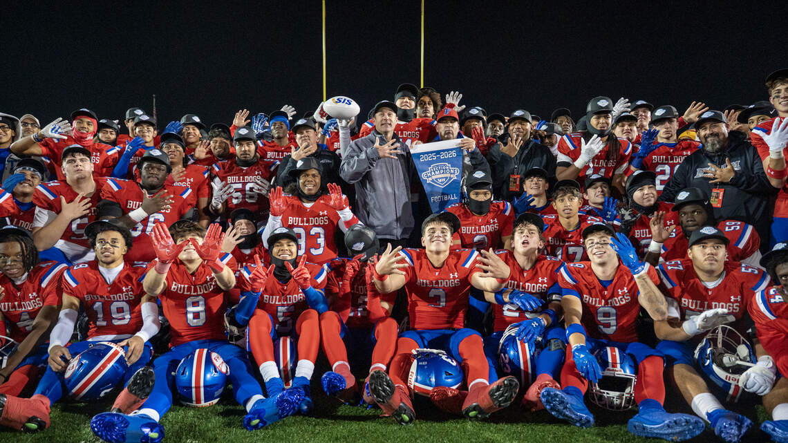 HS football: Folsom wins 12th section crown since 2010 | Sacramento Bee