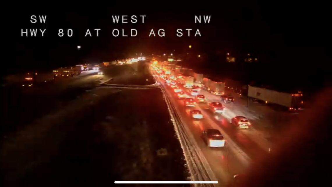 I-80 closed between Gold Run and Stateline due to snow | Sacramento Bee