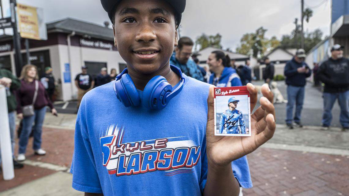 Hometown hero Kyle Larson inspires youth in Elk Grove | Sacramento Bee