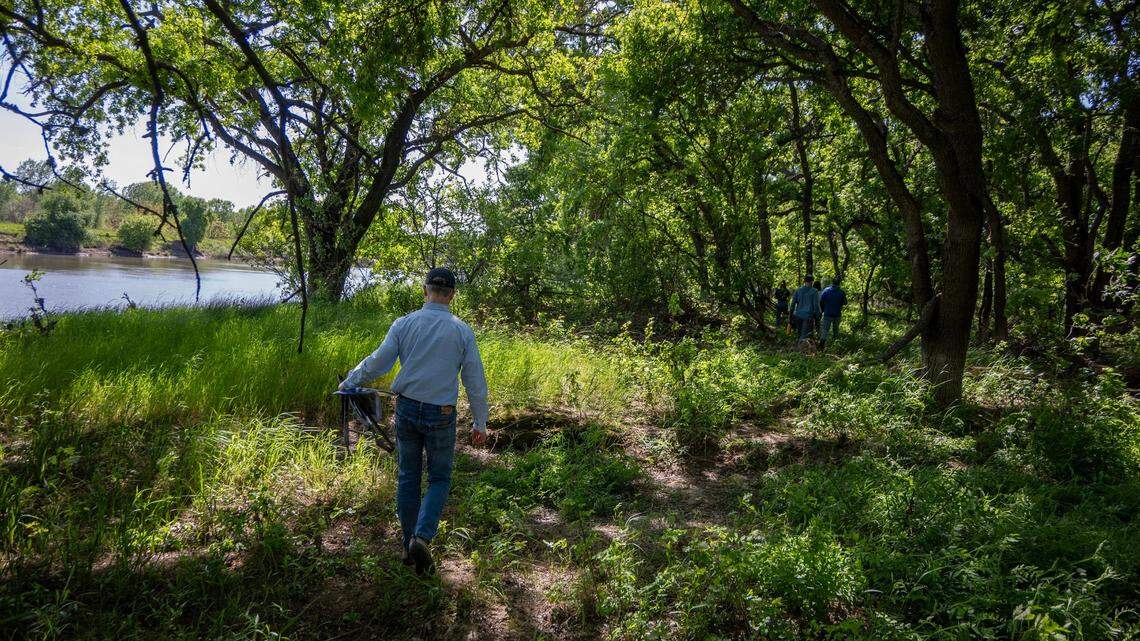 Apple Inc. funds restoration of Sutter County flood plain | Merced Sun-Star