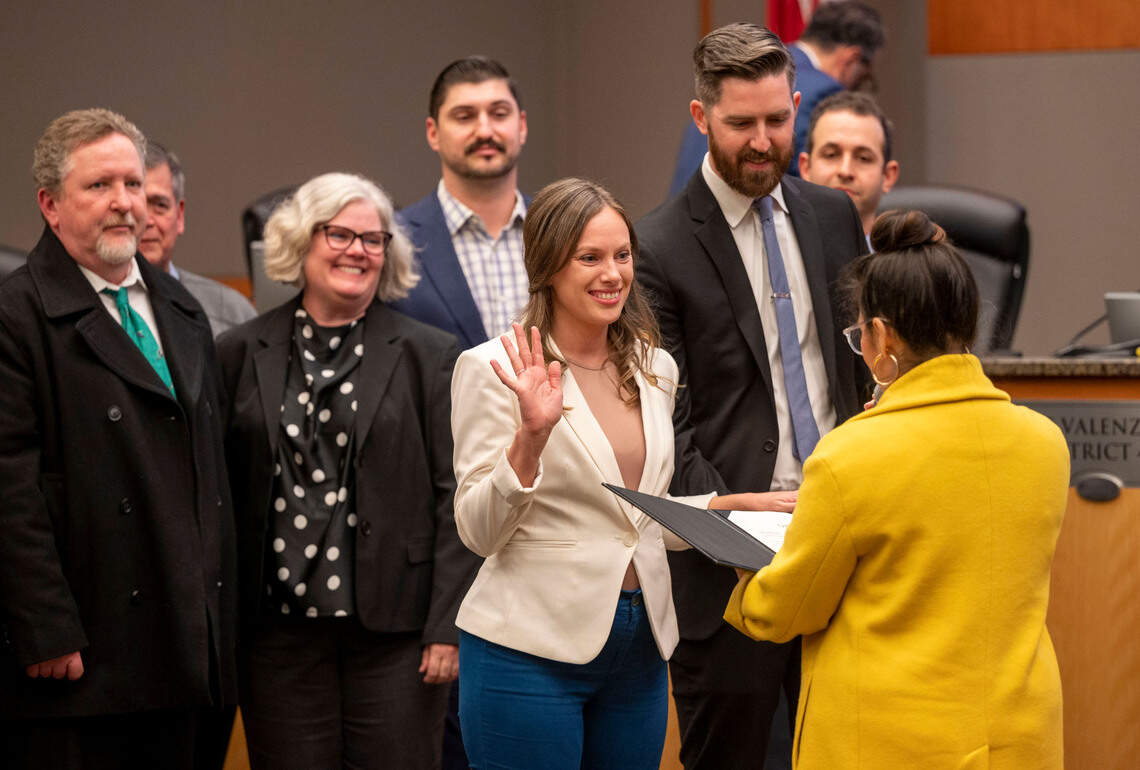 Photos: Sacramento City Council swears in new members | Sacramento Bee