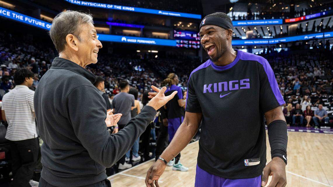 Sacramento Kings re-sign veteran guard for training camp | Sacramento Bee