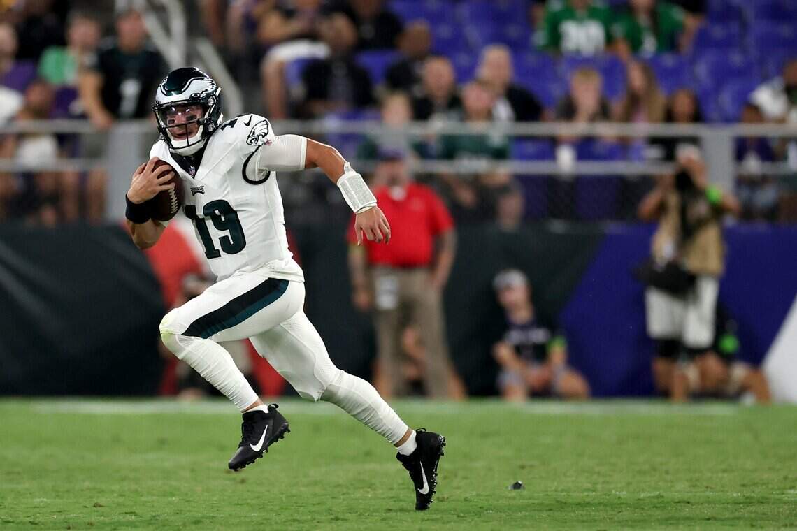 Former Oak Ridge, Notre Dame, NFL QB Ian Book shares story | Sacramento Bee