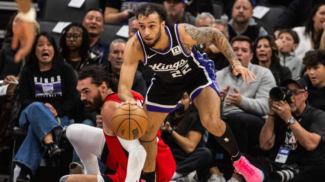 Kings stay undefeated as Devin Carter shines | Sacramento Bee