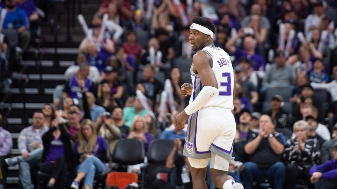 Sacramento Kings sign Terence Davis after Malik Monk injury ...